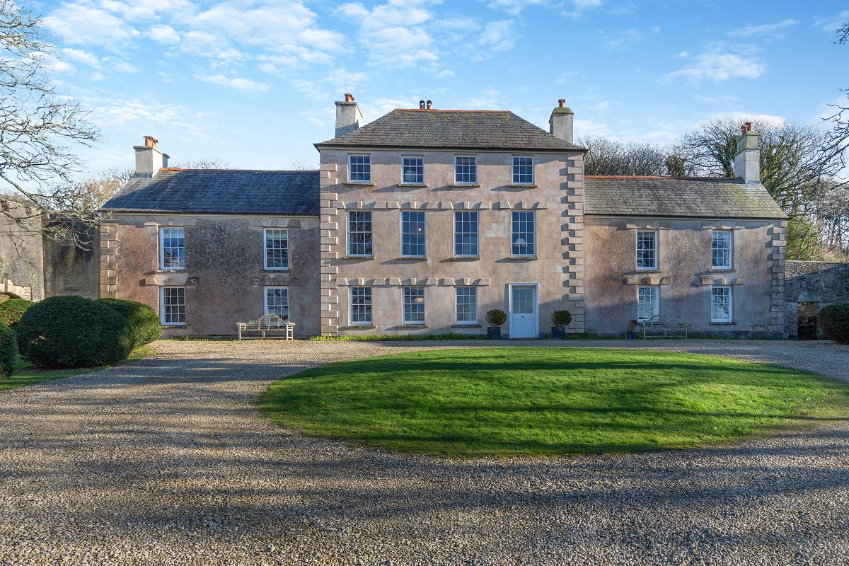 The country house features that have us falling in love again and again ...