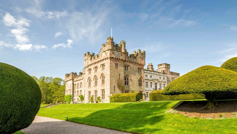 The beauty of Britain’s palatial estates - Strutt & Parker